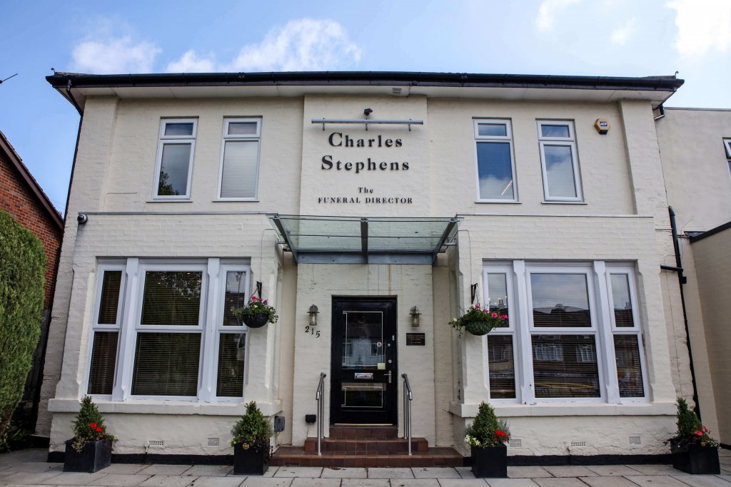 Funeral Directors Rock Ferry | Charles Stephens Funeral Home