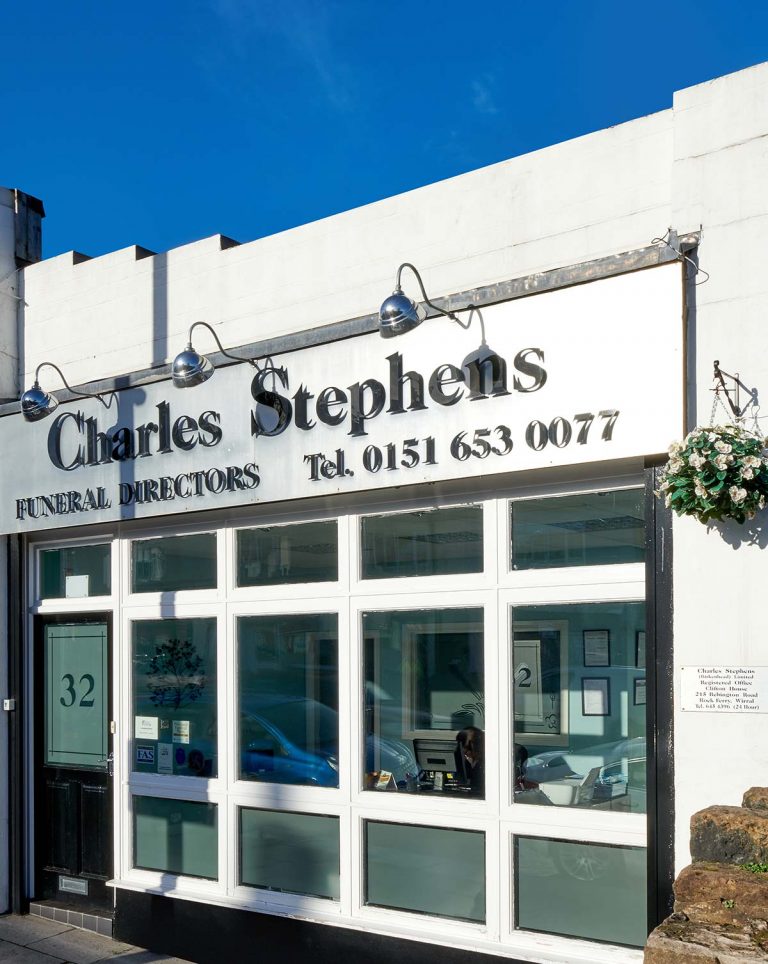 Arranging a funeral | Charles Stephens Funeral Directors