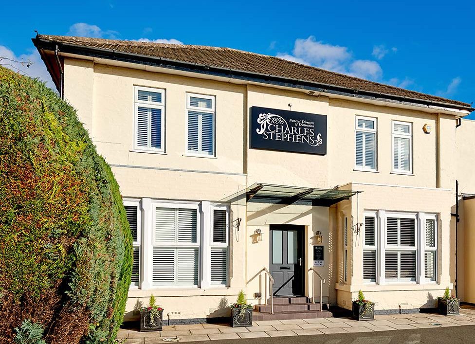 Funeral Directors Rock Ferry | Charles Stephens Funeral Home